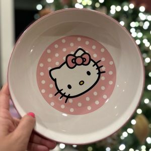Hello Kitty | Kitchen | Hello Kitty Dinner Large Bowl Plates X 4 | Poshmark